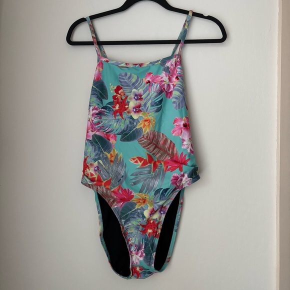 Jolyn Clothing | Swim | Jolyn Jackson Iii One Piece Swimsuit Size 36 ...